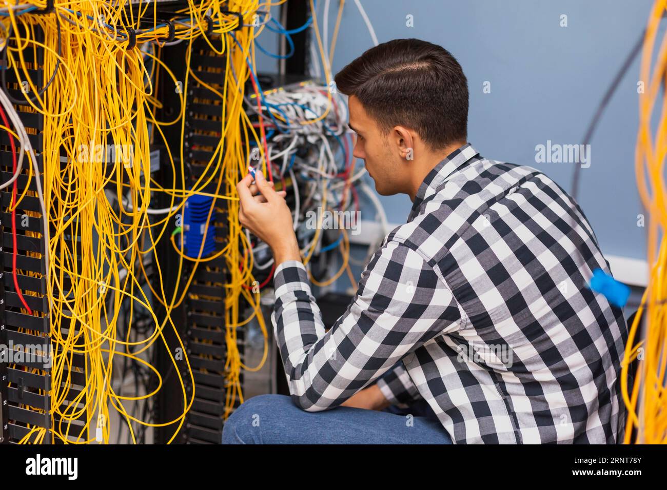 Lan network hi-res stock photography and images - Alamy