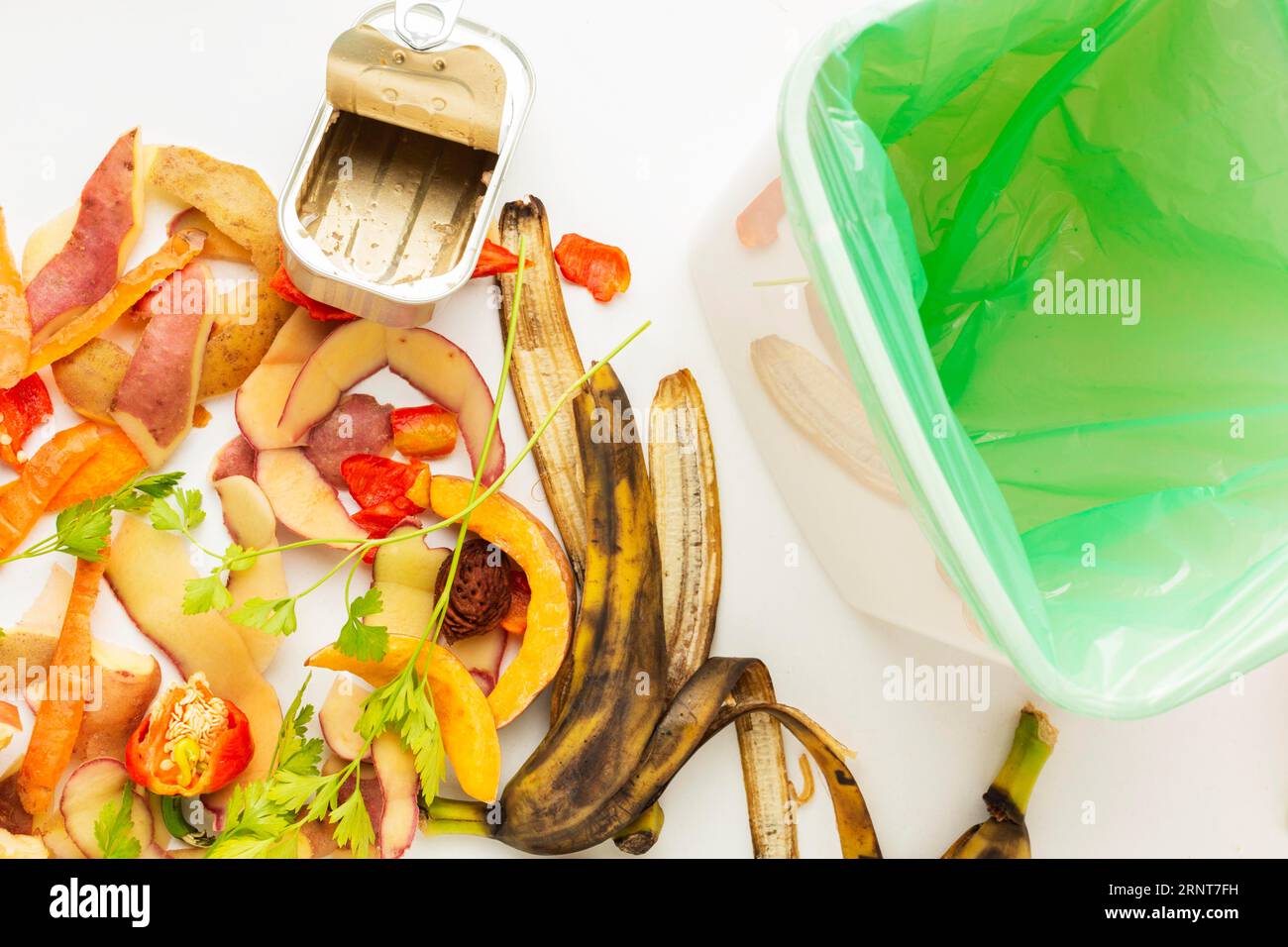 Rotten food issue hi-res stock photography and images - Alamy