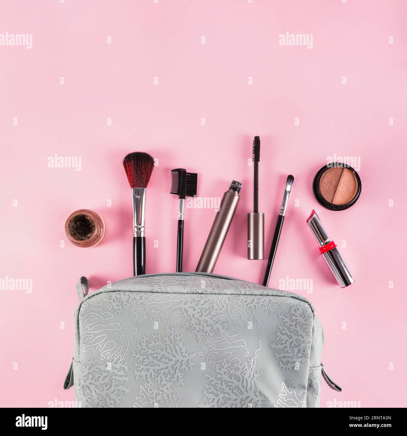 Cosmetics bag spilling hi-res stock photography and images - Alamy