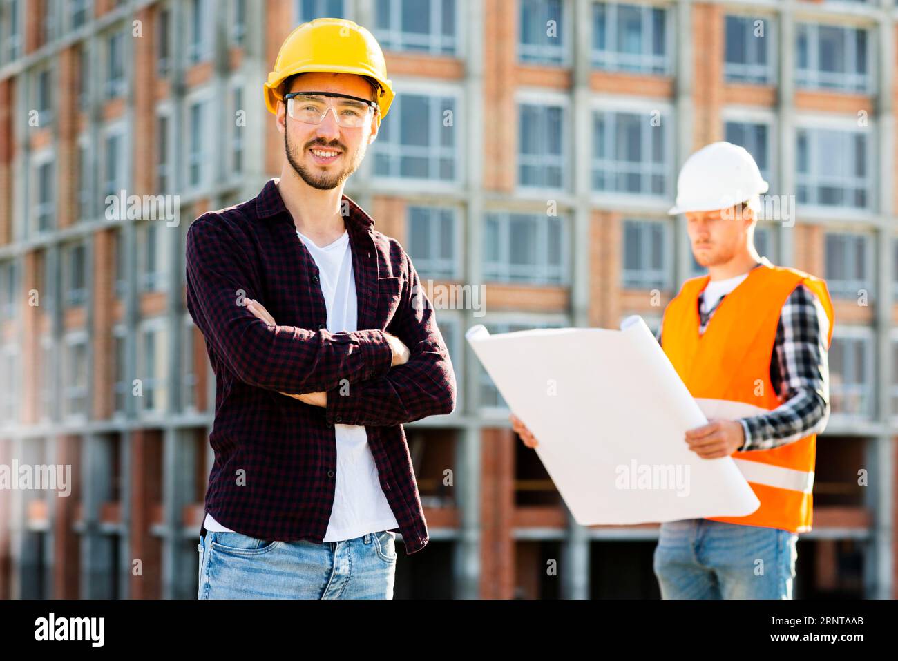 Medium shot portrait confident architect looking camera Stock Photo - Alamy Medium shot portrait confident architect looking camera Stock Photo - Alamy