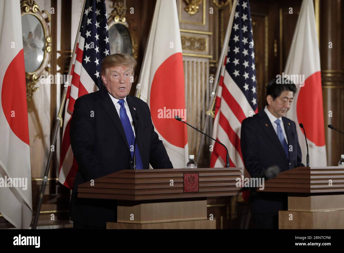 Japan tokyo trmp vist hi-res stock photography and images - Alamy