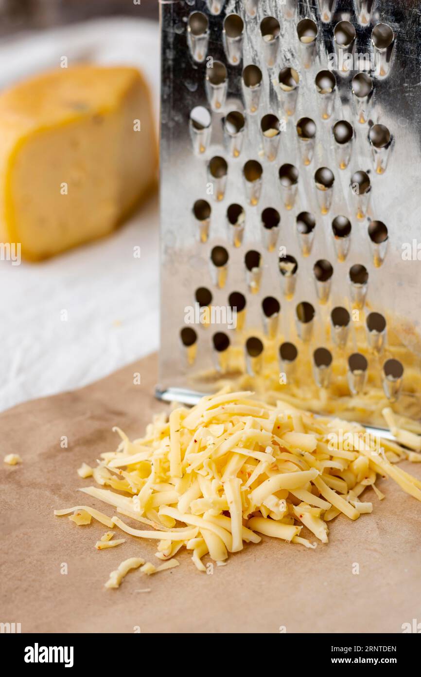 Deli cheddar hi-res stock photography and images - Alamy