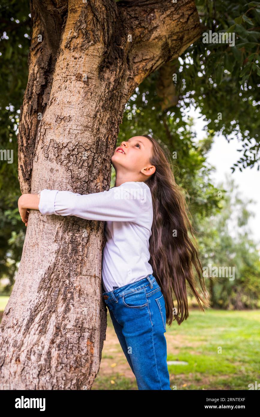 Girl with long hairs hi-res stock photography and images - Alamy
