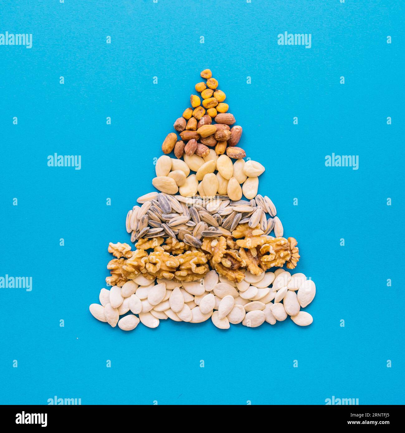 Pile pyramid dessert hi-res stock photography and images - Alamy