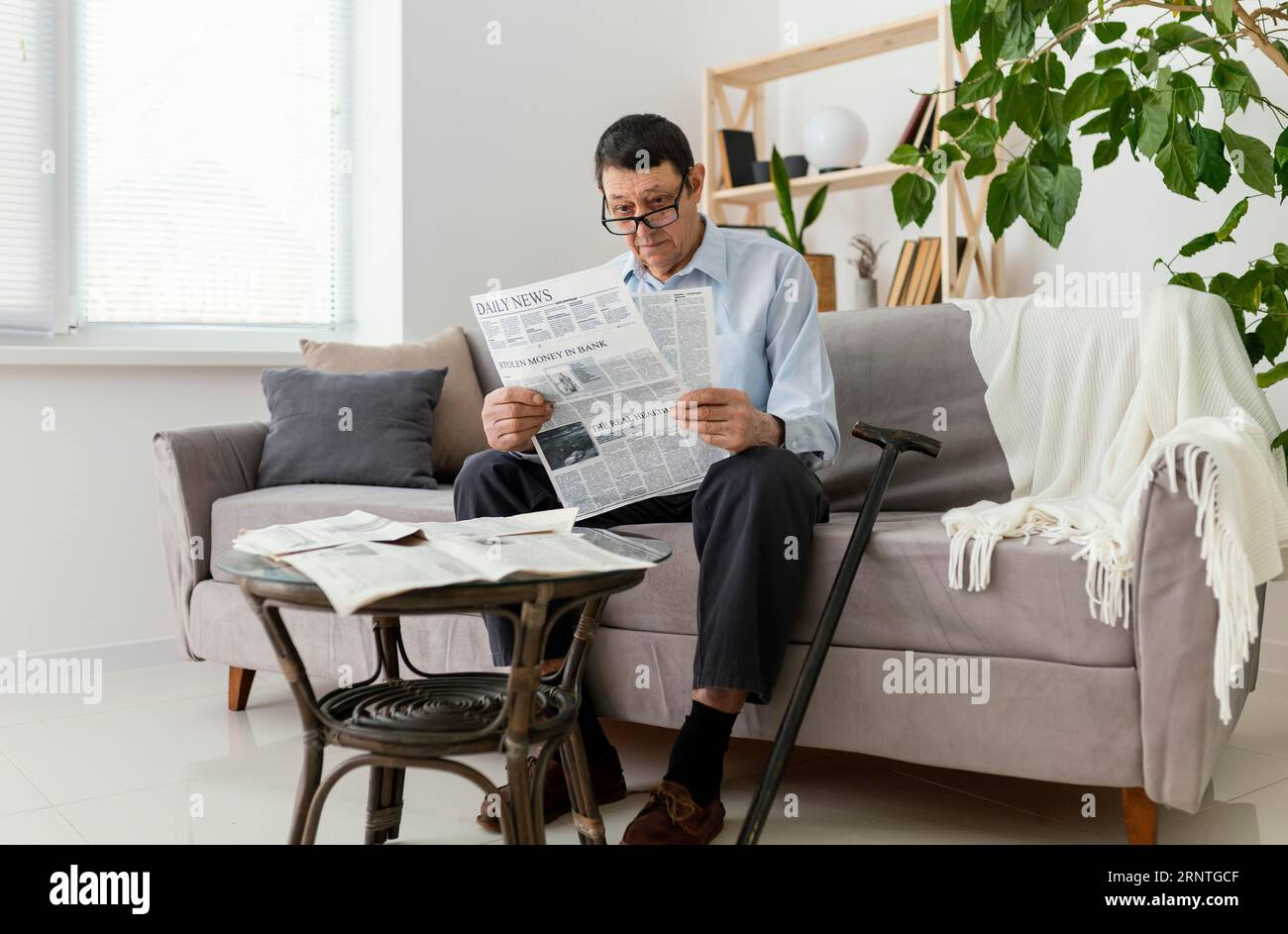 Newspaper for the blind hi-res stock photography and images - Alamy