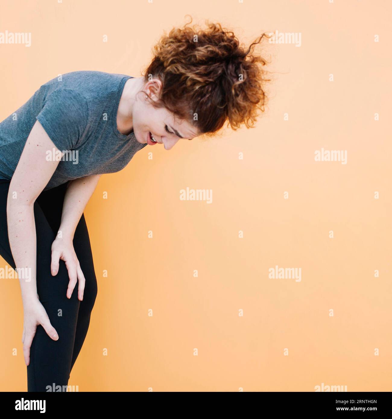 Hurting her foot hi-res stock photography and images - Alamy