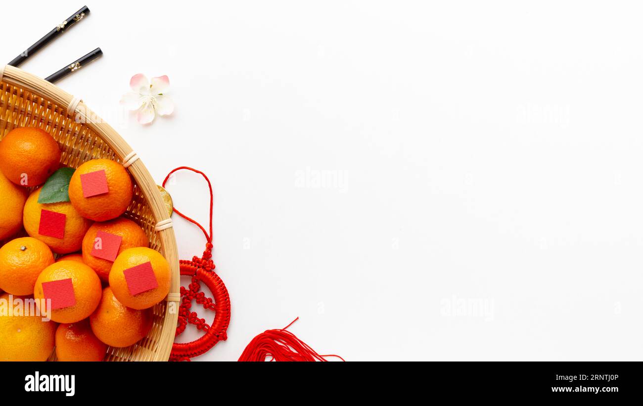 Basket tangerines chinese new year Stock Photo - Alamy
