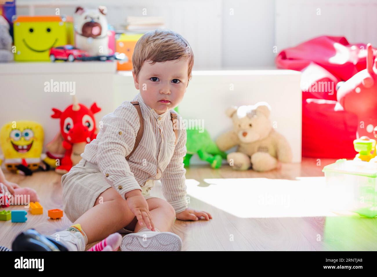Childcare sitting hi-res stock photography and images - Alamy