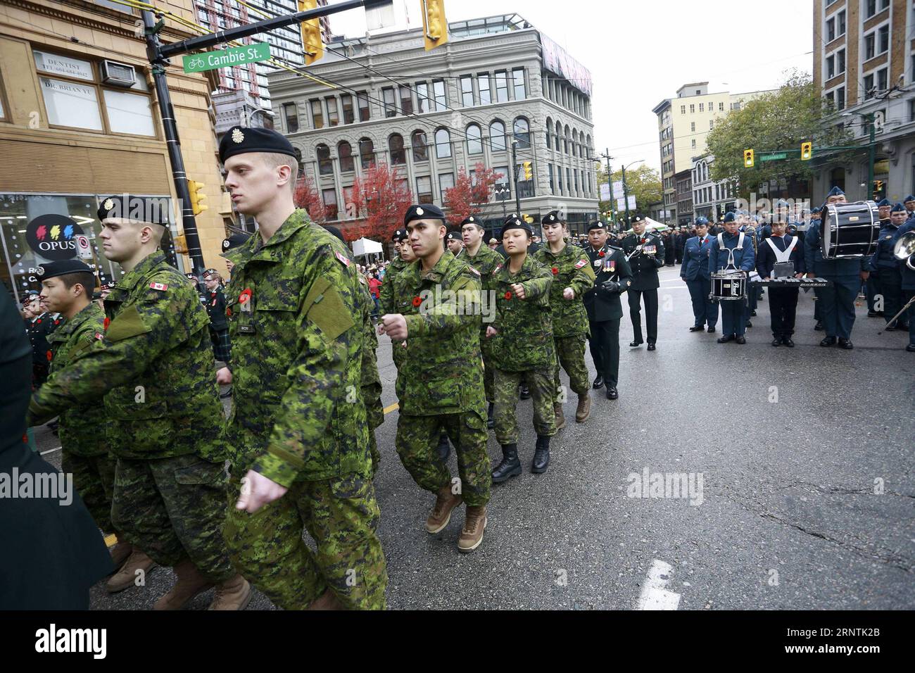 (171112) -- VANCOUVER, Nov. 12, 2017 -- Members of the Canadian Forces ...
