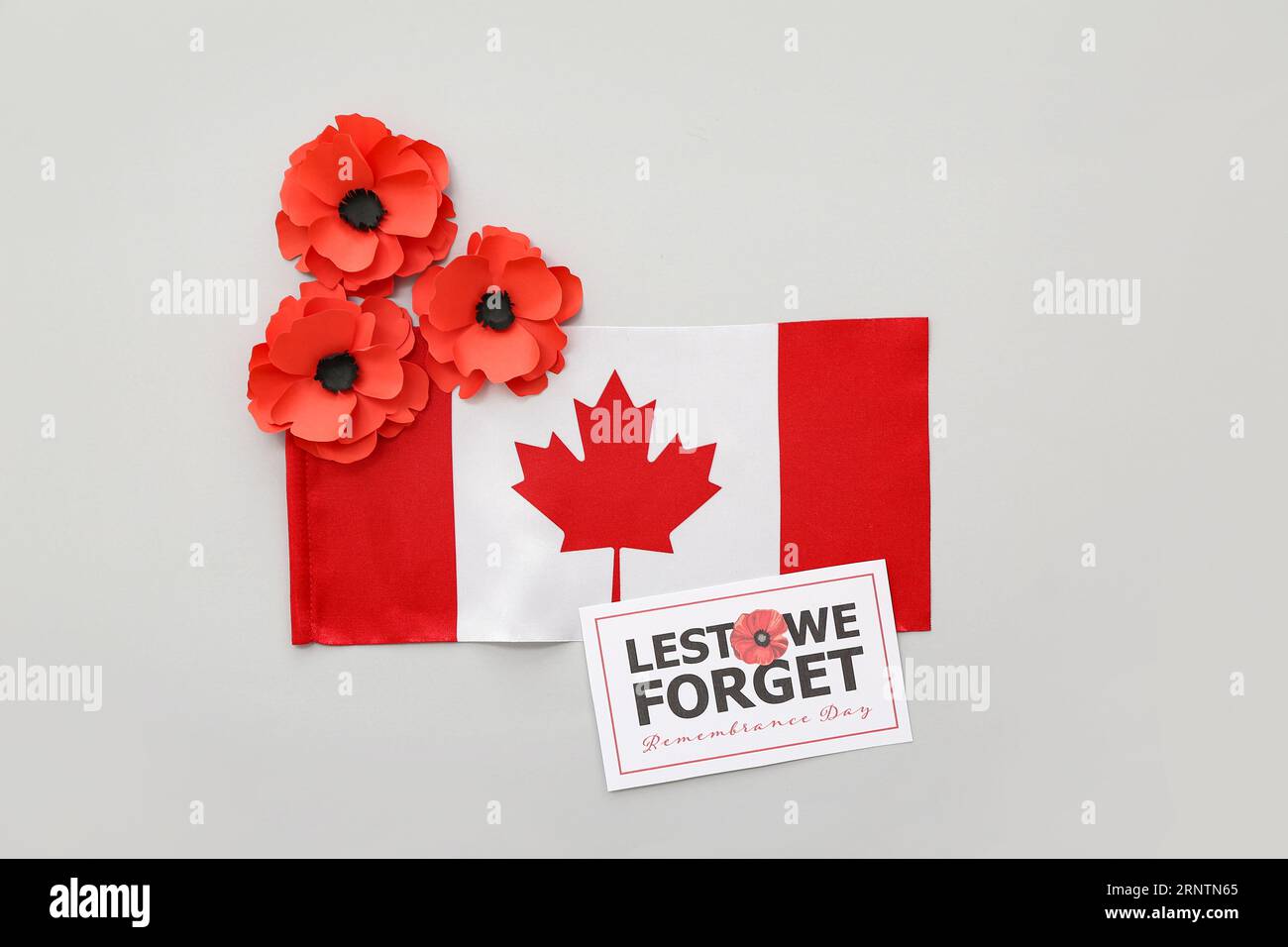 Poppy flowers card flag hi-res stock photography and images - Alamy