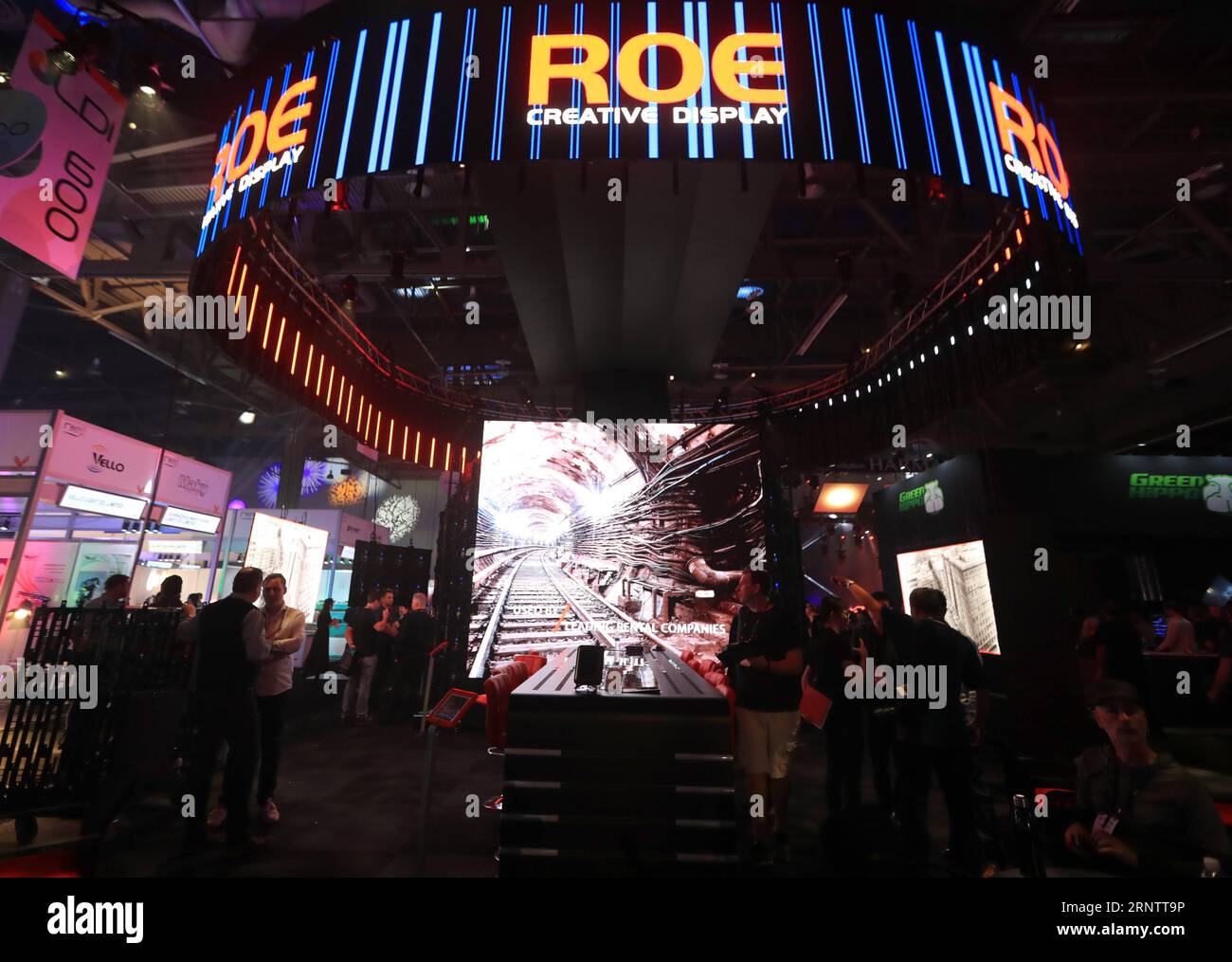 Zw design hi-res stock photography and images - Alamy