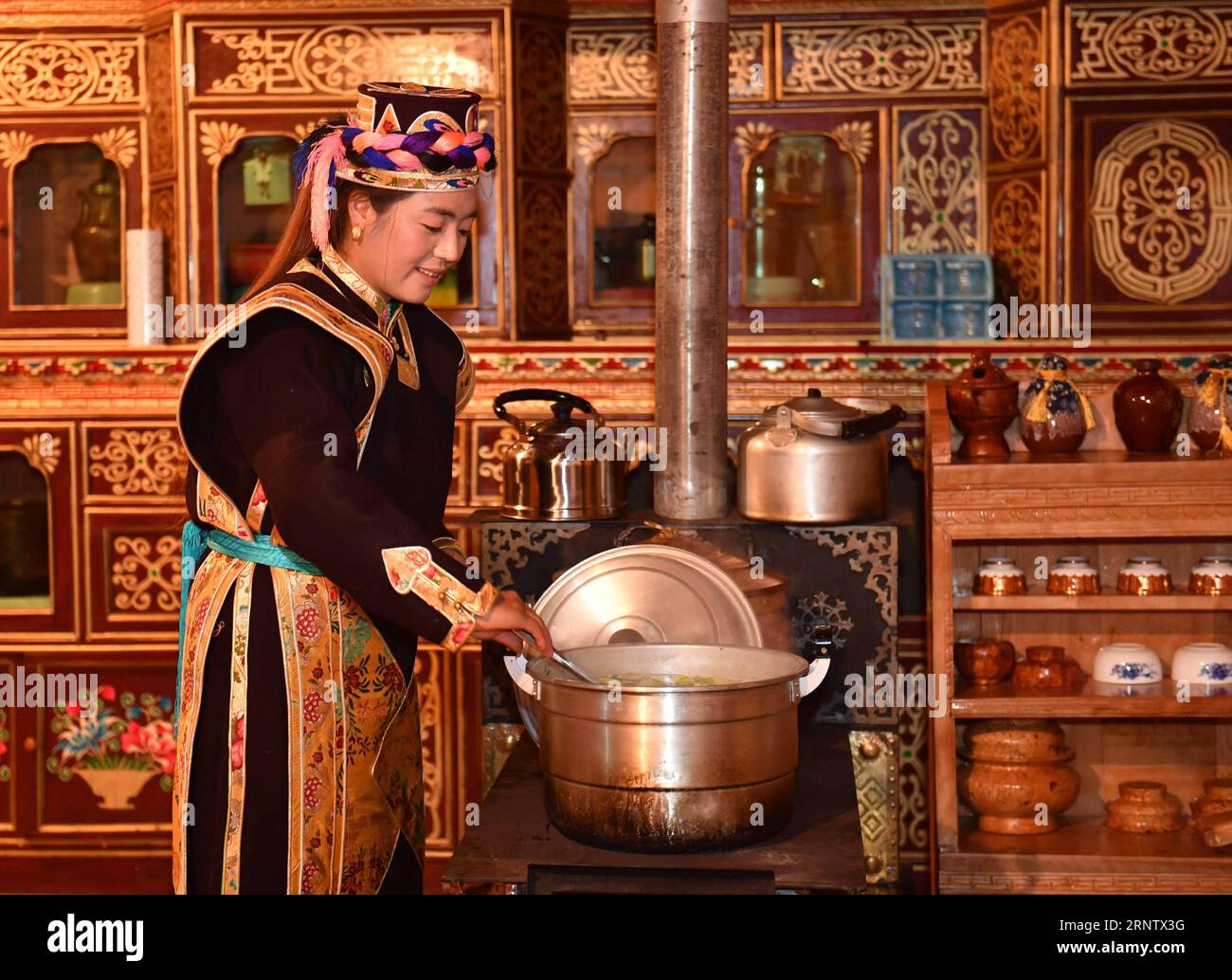 Kongpo hi-res stock photography and images - Alamy