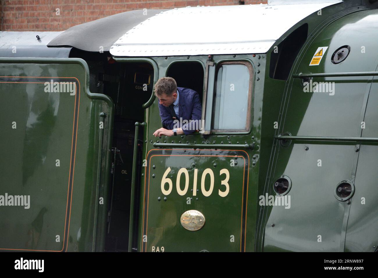 FLYING SCOTSMAN 60103 Steam Locomotive. LNER Class A3 "Pacific ...