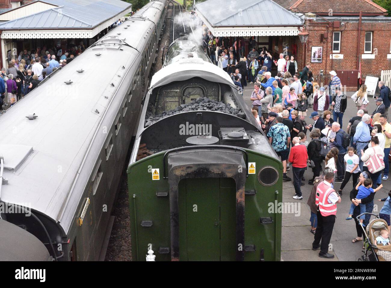 FLYING SCOTSMAN 60103 Steam Locomotive. LNER Class A3 "Pacific ...