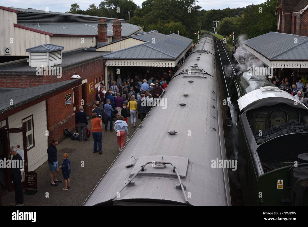 FLYING SCOTSMAN 60103 Steam Locomotive. LNER Class A3 "Pacific ...