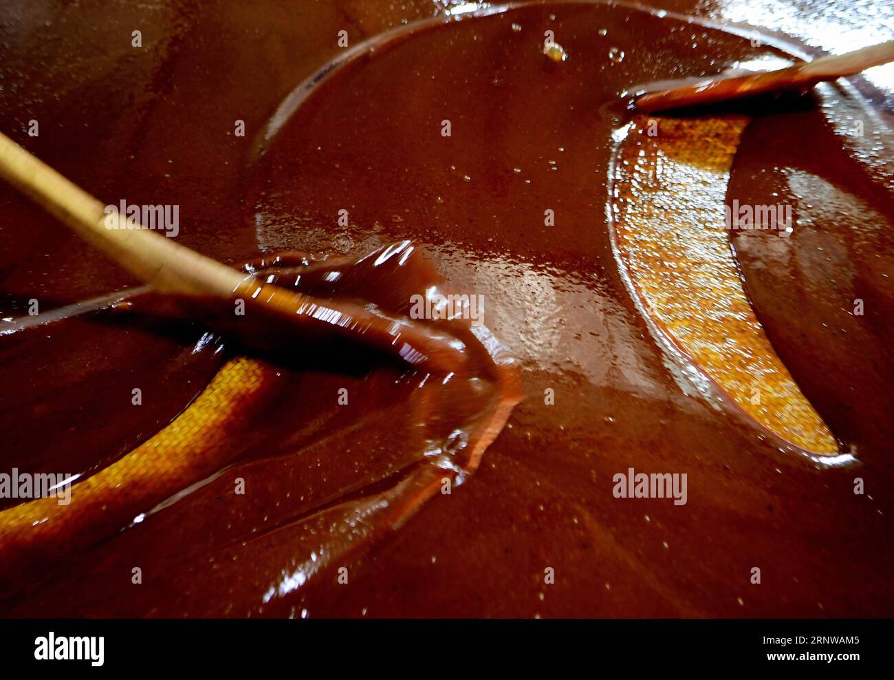 To produce manually hi-res stock photography and images - Alamy