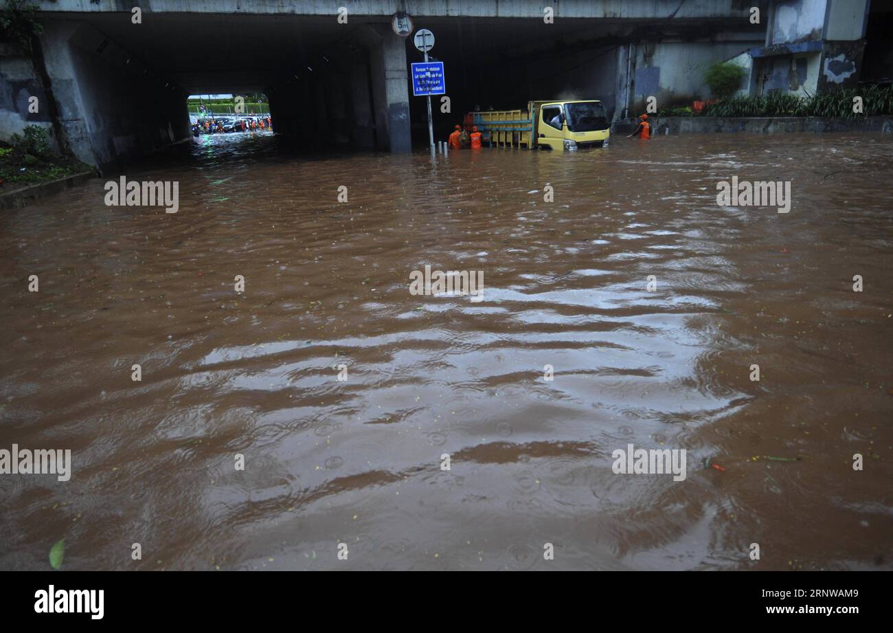 (171211) -- JAKARTA, Dec. 11, 2017 -- Photo taken on Dec, 11. 2017 ...