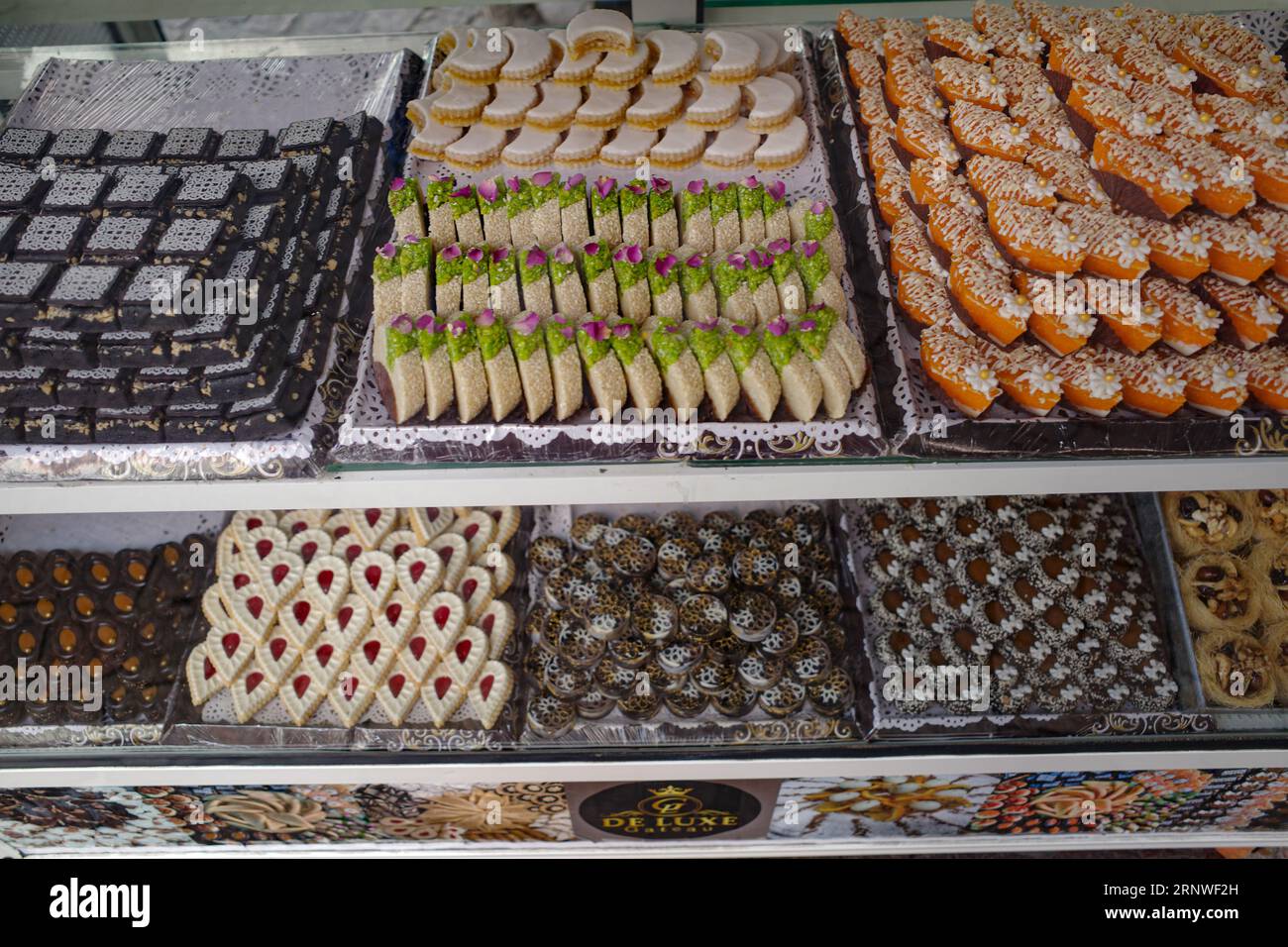 Moroccan pastries hi-res stock photography and images - Alamy