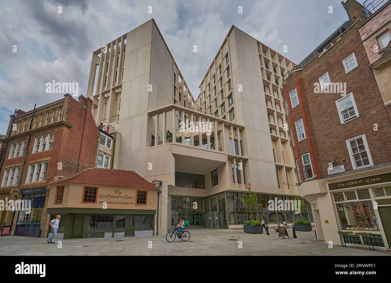 LSE campus London The Marshall Building Stock Photo - Alamy