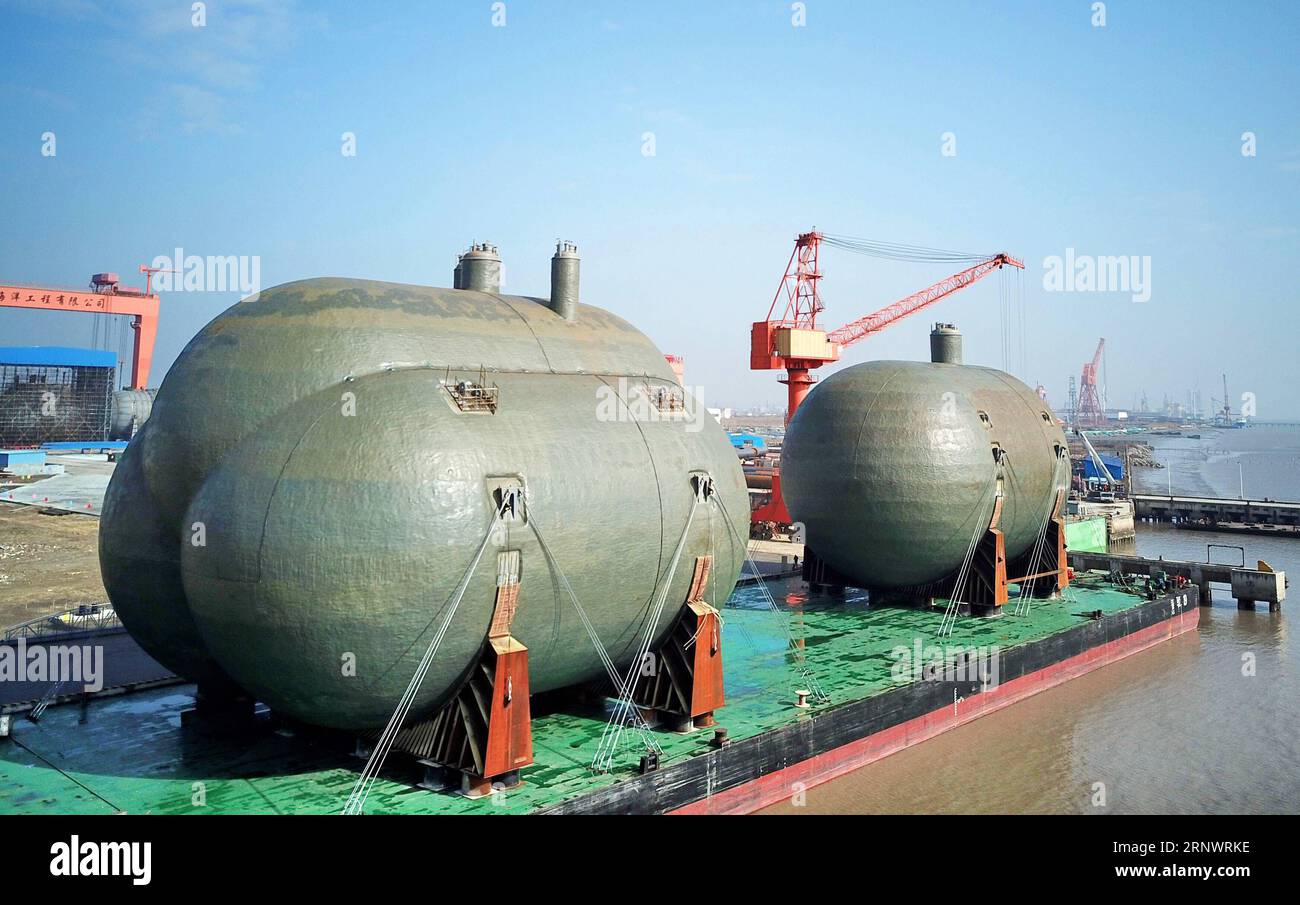 (171230) -- NANTONG, Dec. 30, 2017 -- Photo taken on Dec. 29, 2017 ...