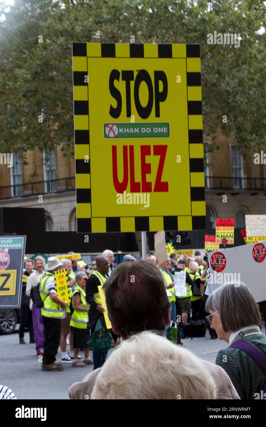 Stop ULEZ protest march outside Downing Street, London Stock Photo - Alamy