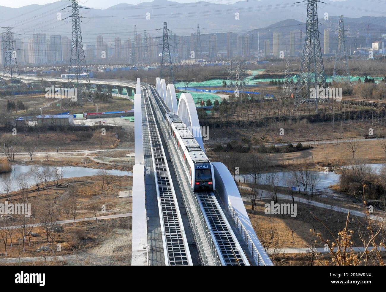 608 metros hi-res stock photography and images - Alamy