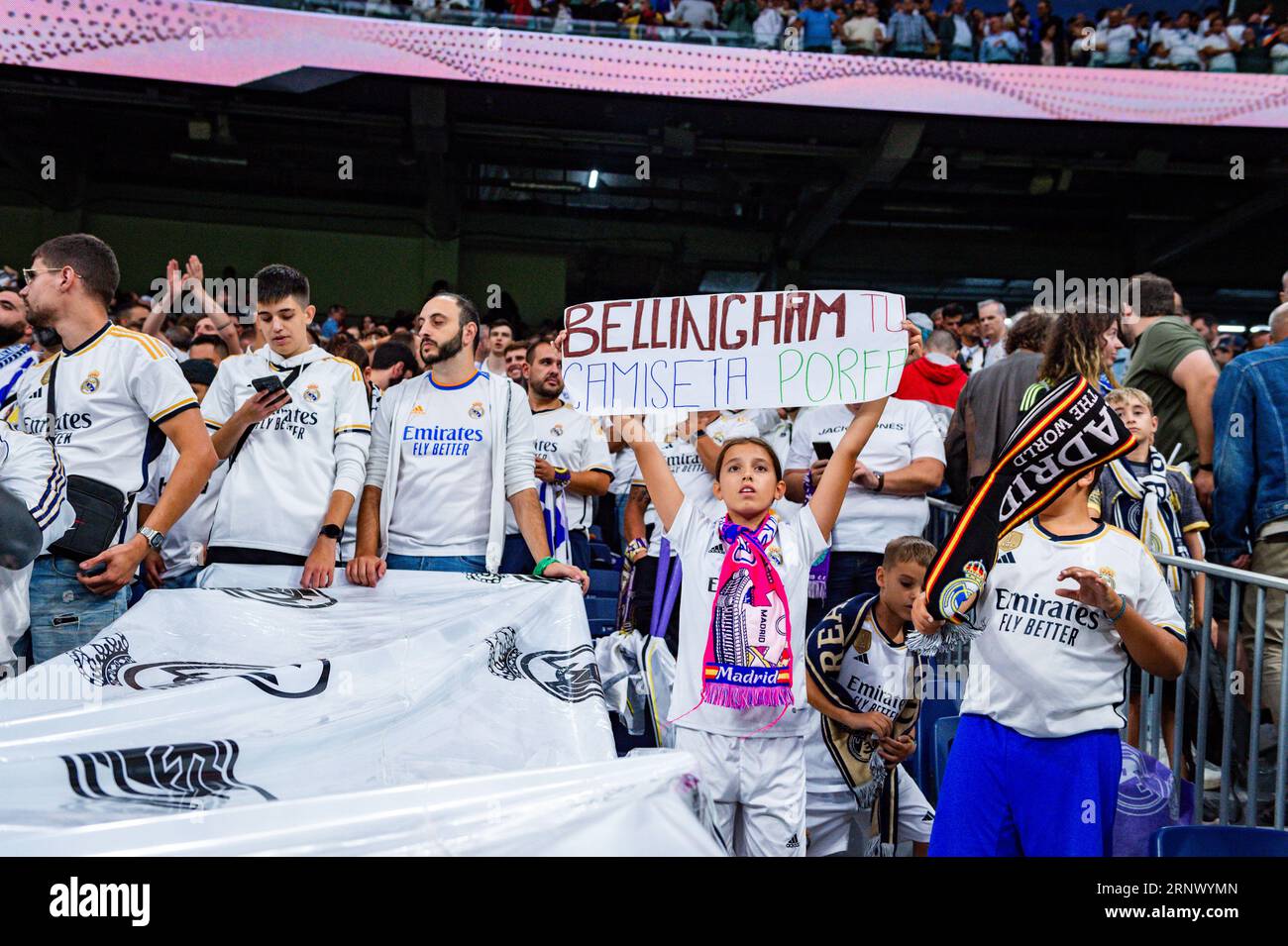 Real madrid fan hi-res stock photography and images - Alamy
