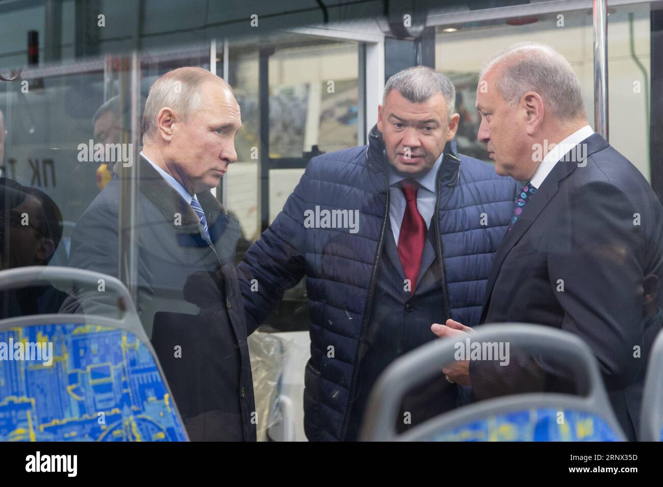 (180110) -- TVER (RUSSIA), Jan. 10, 2018 -- Russian President Vladimir Putin (L) inspects a tram ...