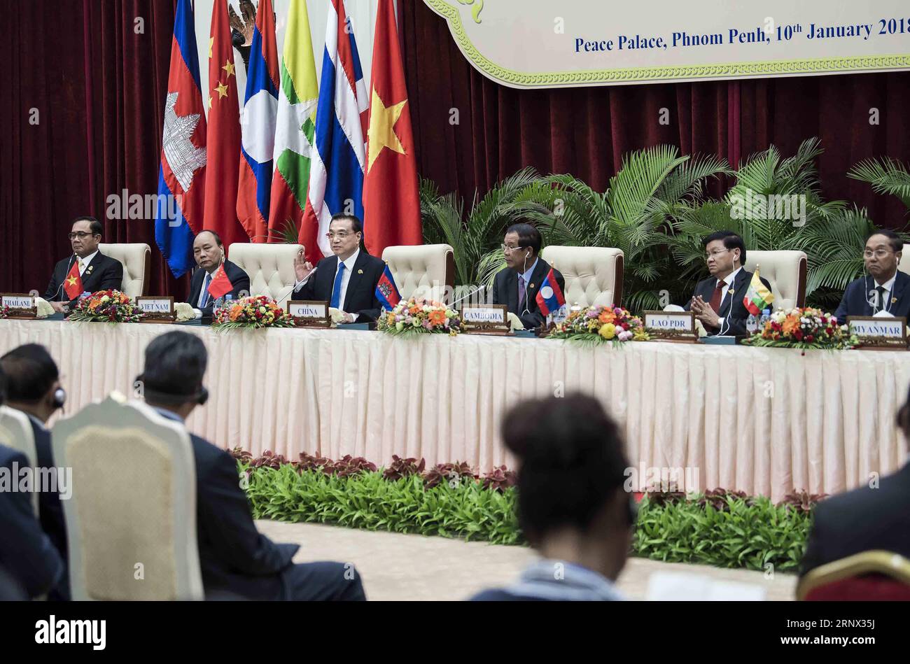 Ministerprayut hi-res stock photography and images - Alamy