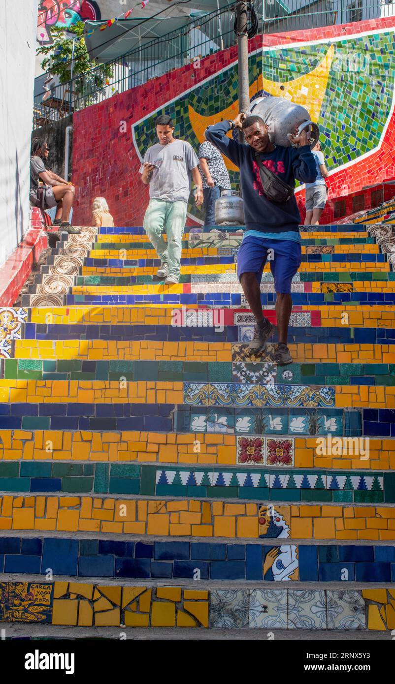 Concrete tiles stairs hi-res stock photography and images - Alamy