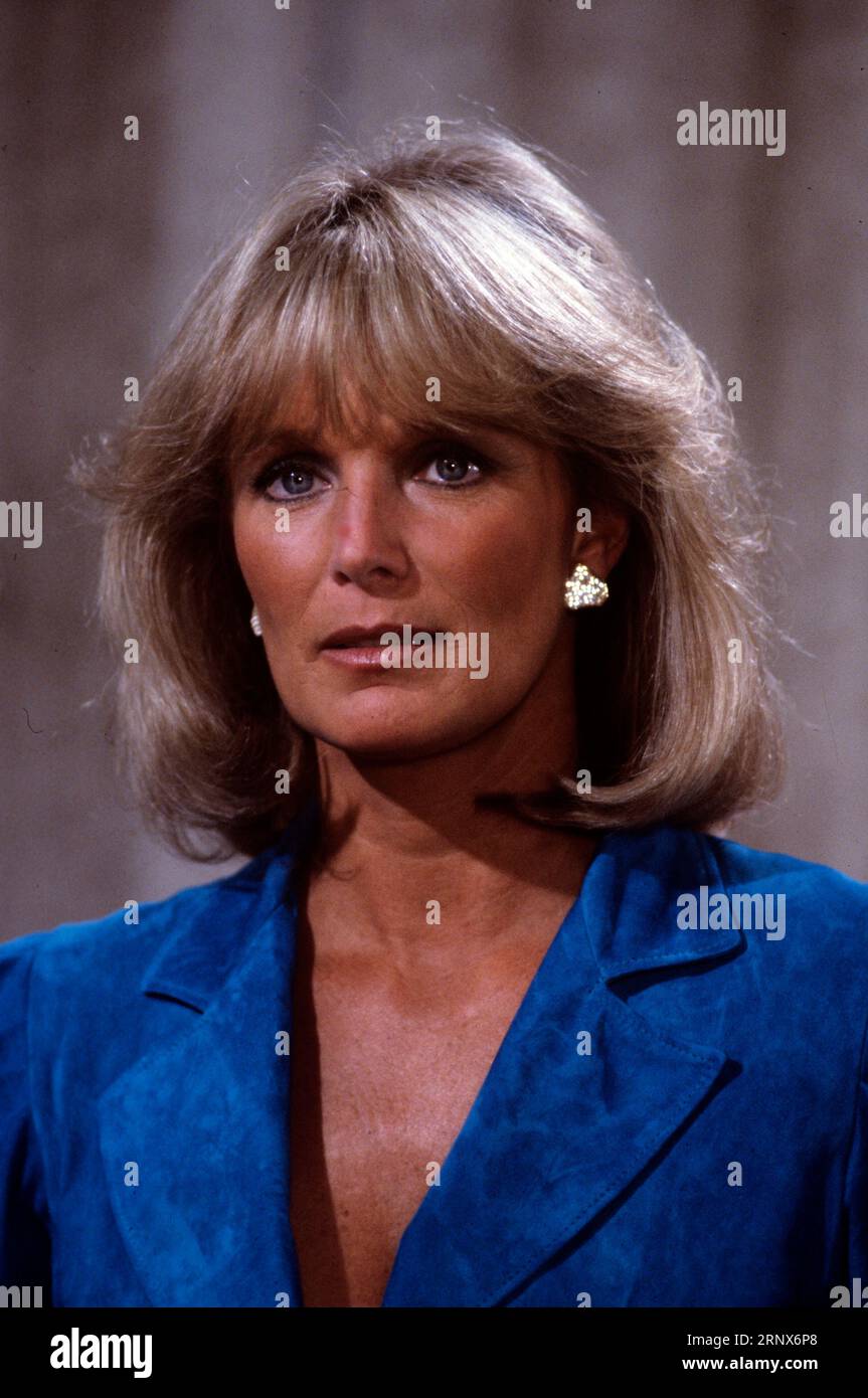 Helmut berger dynasty hi-res stock photography and images - Alamy