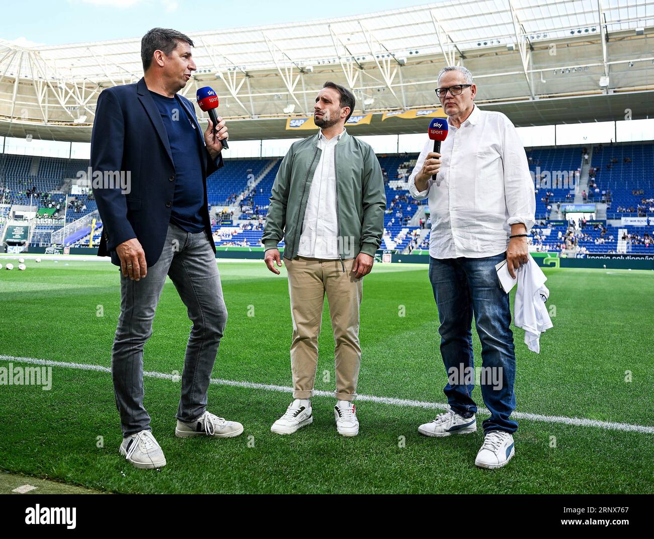 1st fbl hi-res stock photography and images - Alamy