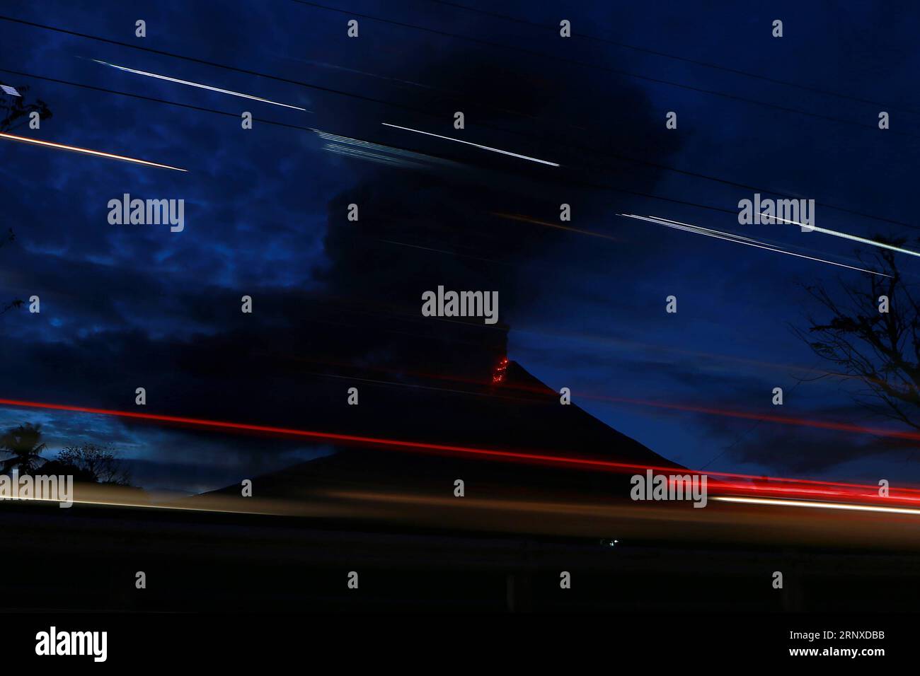 Mount mayon erupts in the philippines hi-res stock photography and ...