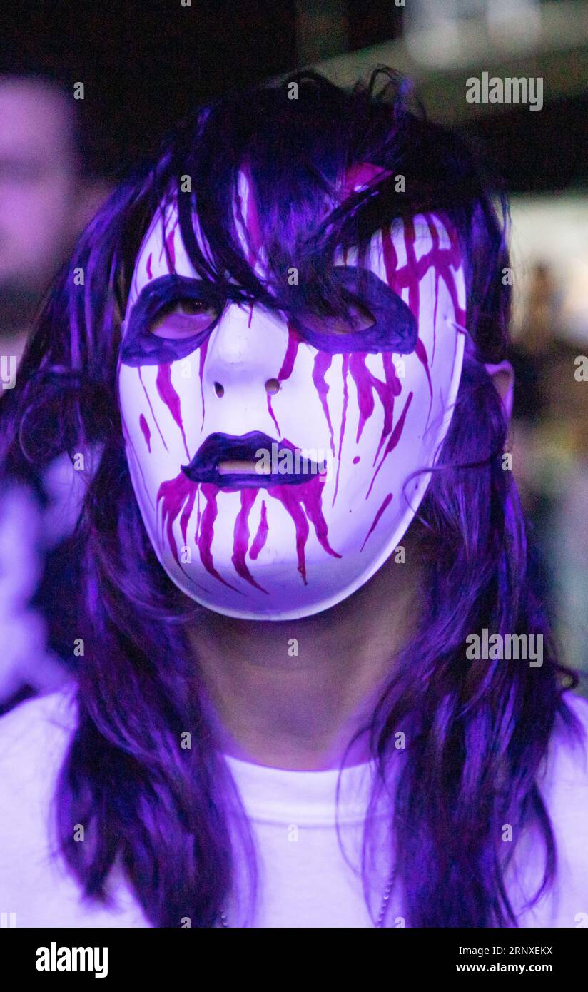 Scary mask little girl hi-res stock photography and images - Alamy