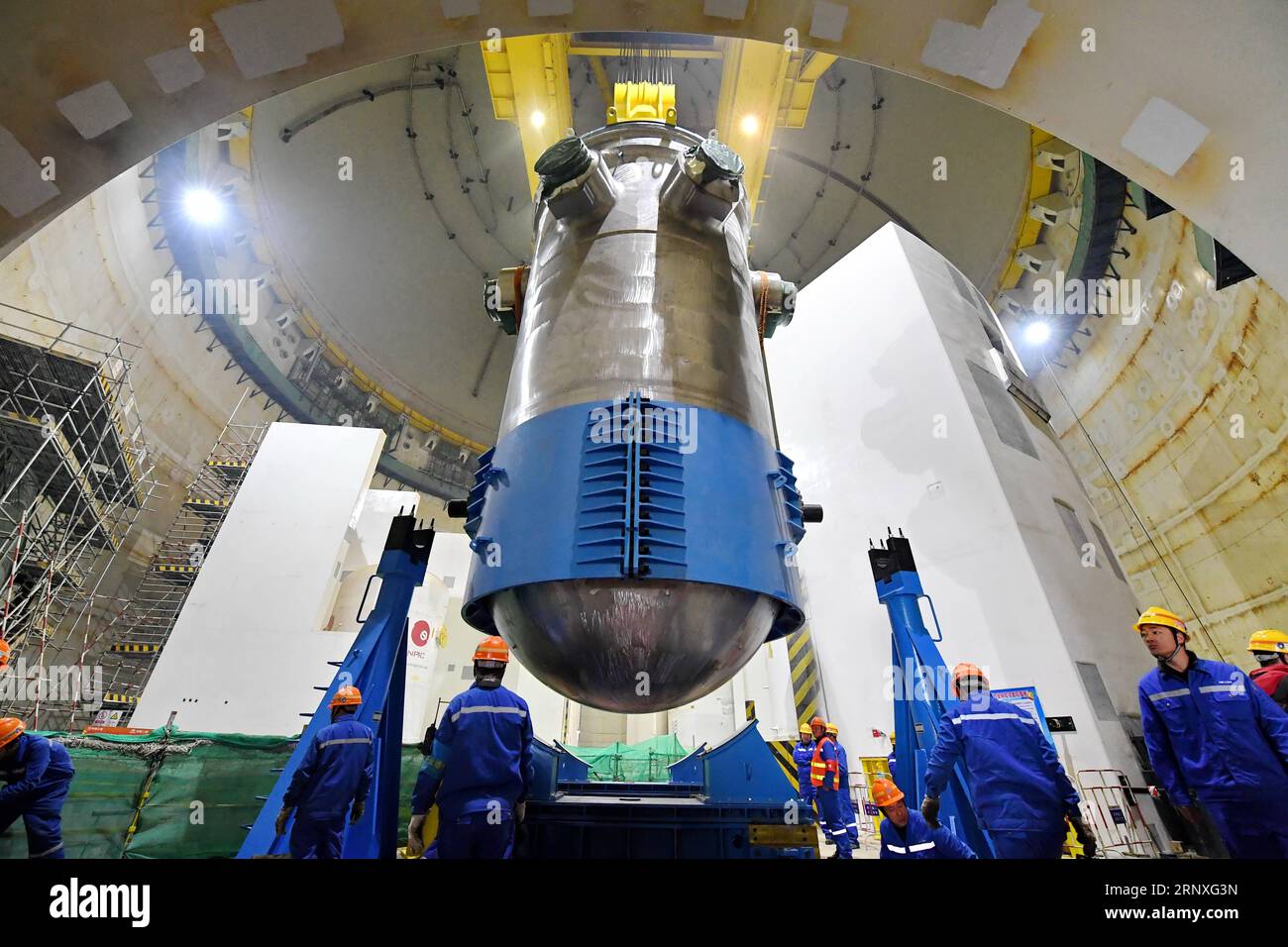 Reactor pressure vessel nuclear power hi-res stock photography and ...
