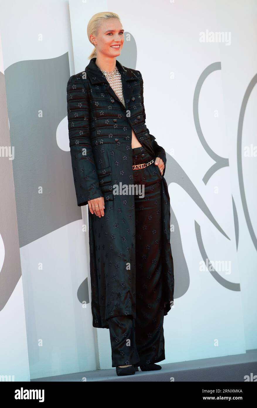 Amanda collin hi-res stock photography and images - Alamy