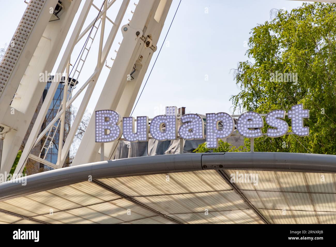 Budapest sign hi-res stock photography and images - Alamy