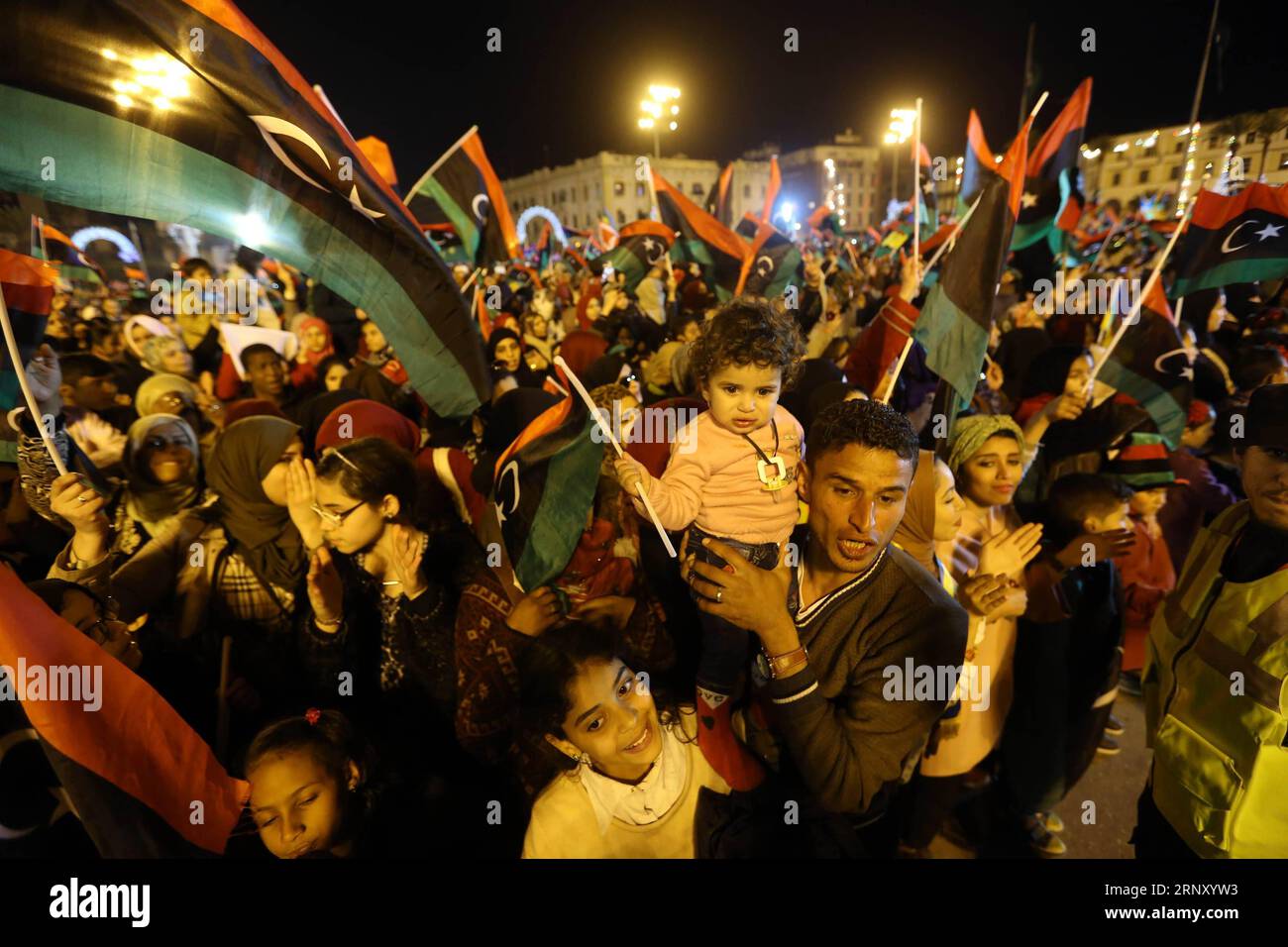 (180218) -- TRIPOLI, Feb. 18, 2018 -- Libyans gather on Martyrs Square ...