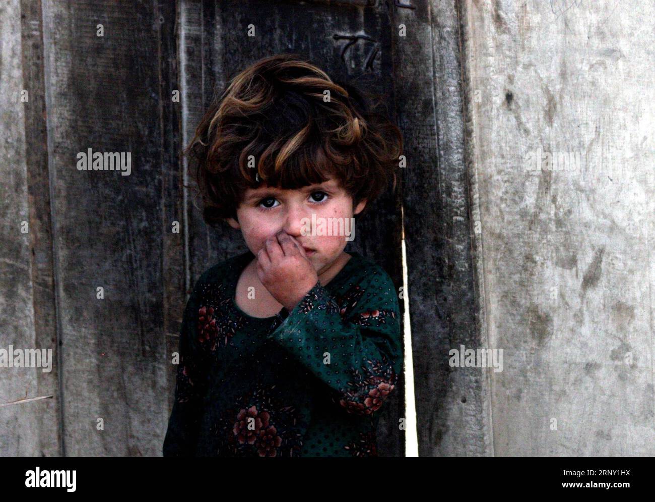 Girl in pakistan peshawar hi-res stock photography and images - Alamy