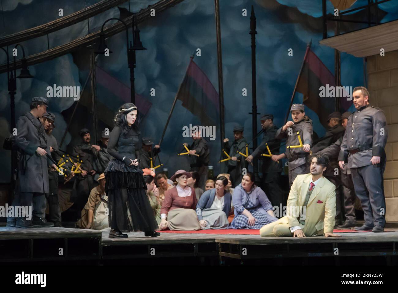 (180222) -- BUDAPEST, Feb. 22, 2018 -- Artists of the Hungarian State ...