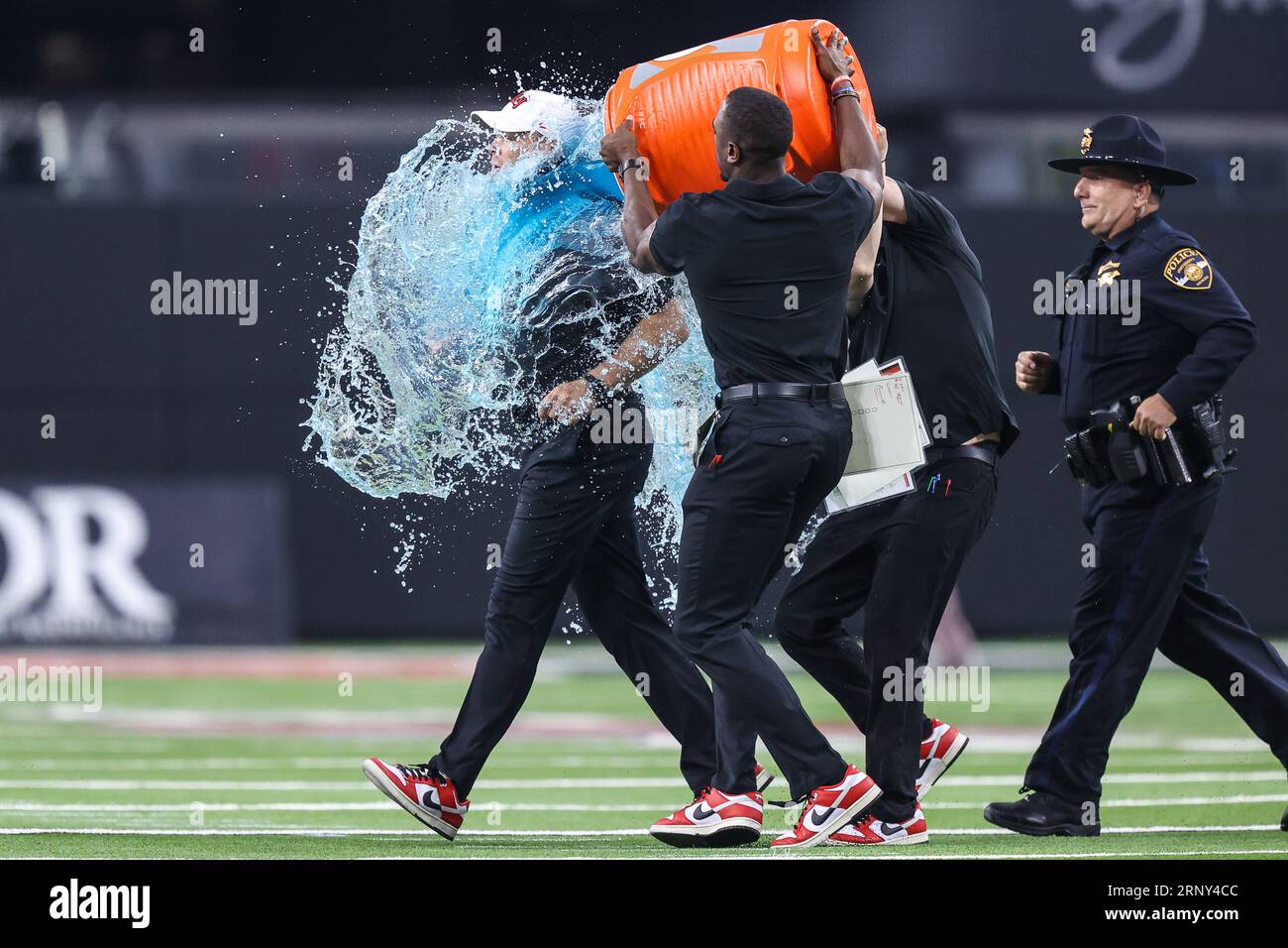 Gatorade shower hi-res stock photography and images - Alamy