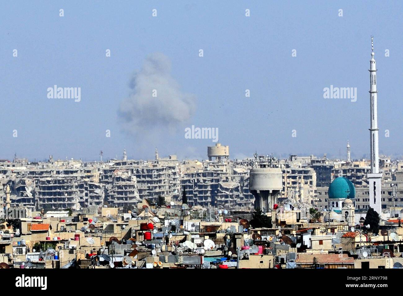 Syrien: Kämpfe in Ost-Ghuta (180302) -- DAMASCUS, March 2, 2018 ...