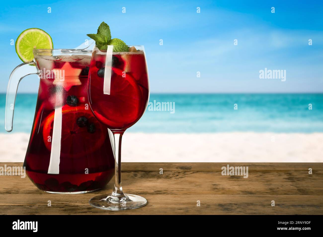 Red sangria beach hi-res stock photography and images - Alamy