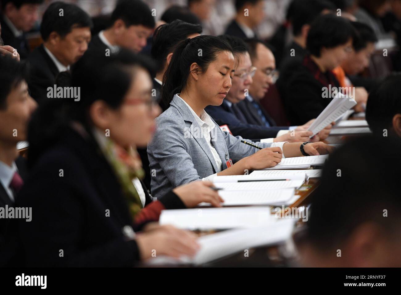 China npc deputy cheng hi-res stock photography and images - Alamy