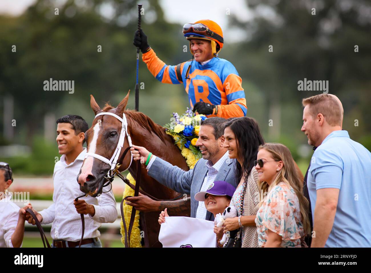 Saratoga race track winner's circle hi-res stock photography and images ...