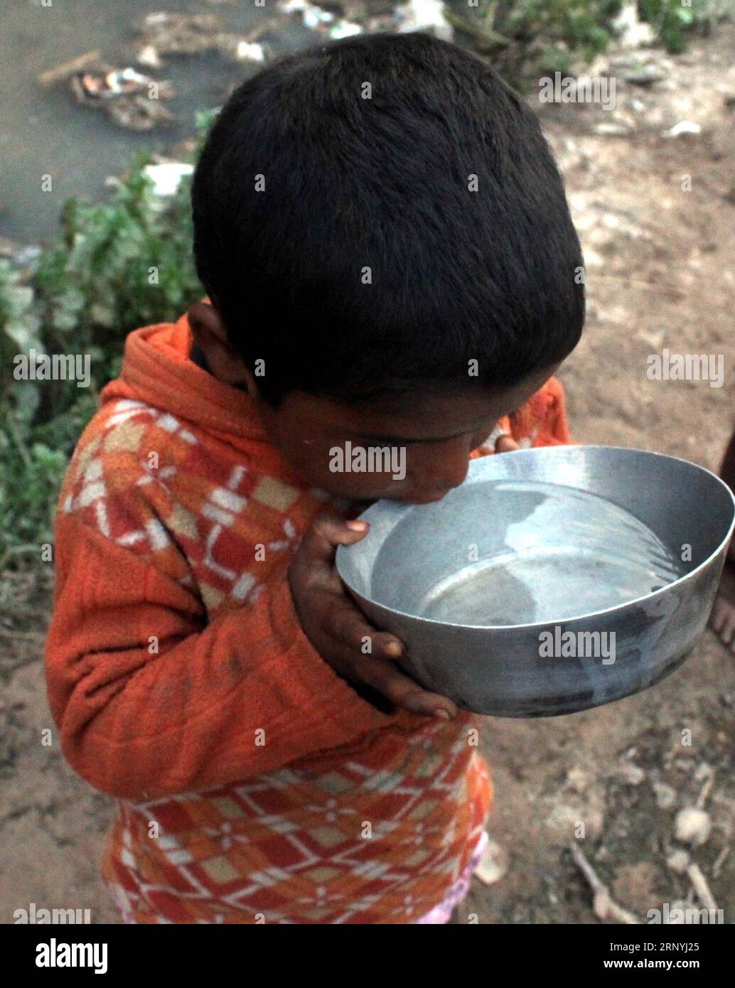 Pakistani boy hi-res stock photography and images - Alamy
