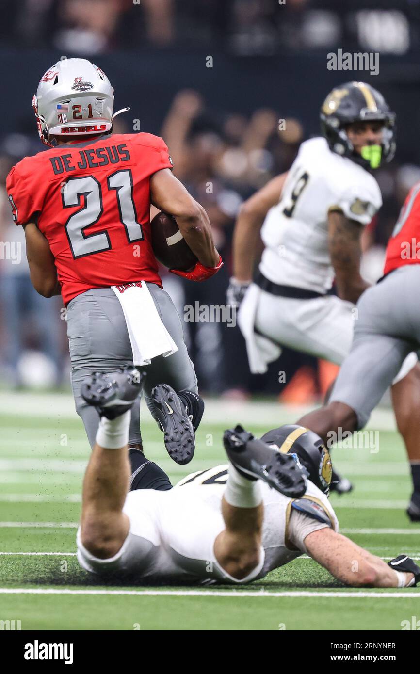 Las Vegas, NV, USA. 02nd Sep, 2023. UNLV Rebels wide receiver Jacob De ...