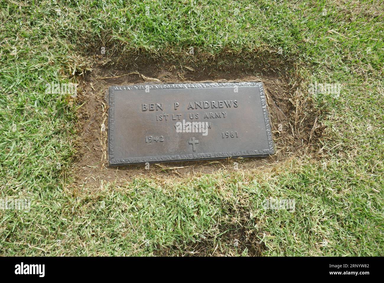 Los Angeles, California, USA 1st September 2023 Actor Ben Andrews Grave in Gentleness Section at ...