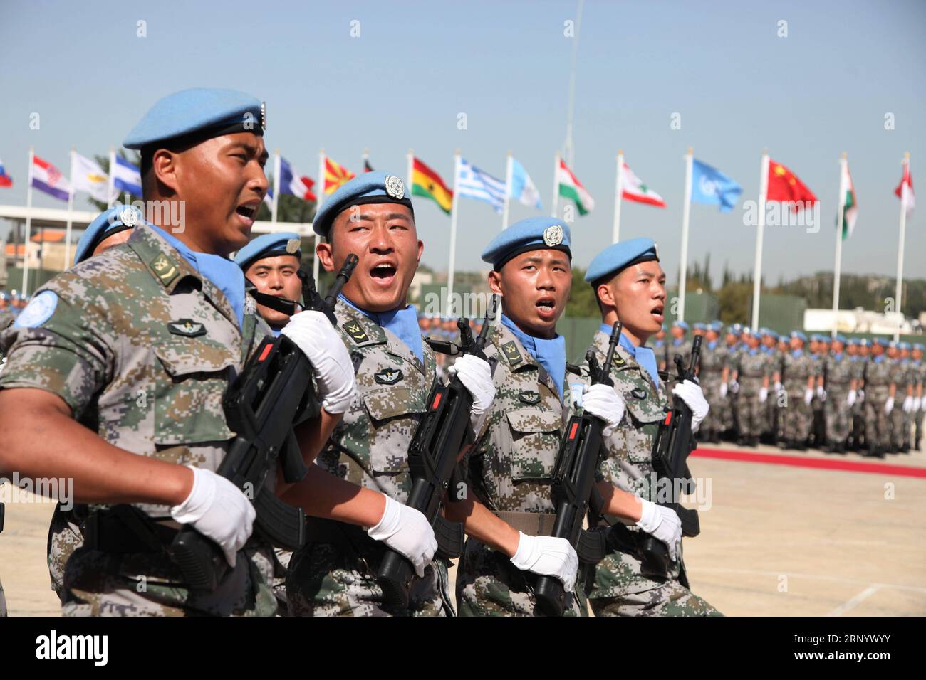(180406) -- BEIRUT, April 6, 2018 -- Chinese peacekeepers to Lebanon parade at the medal ...