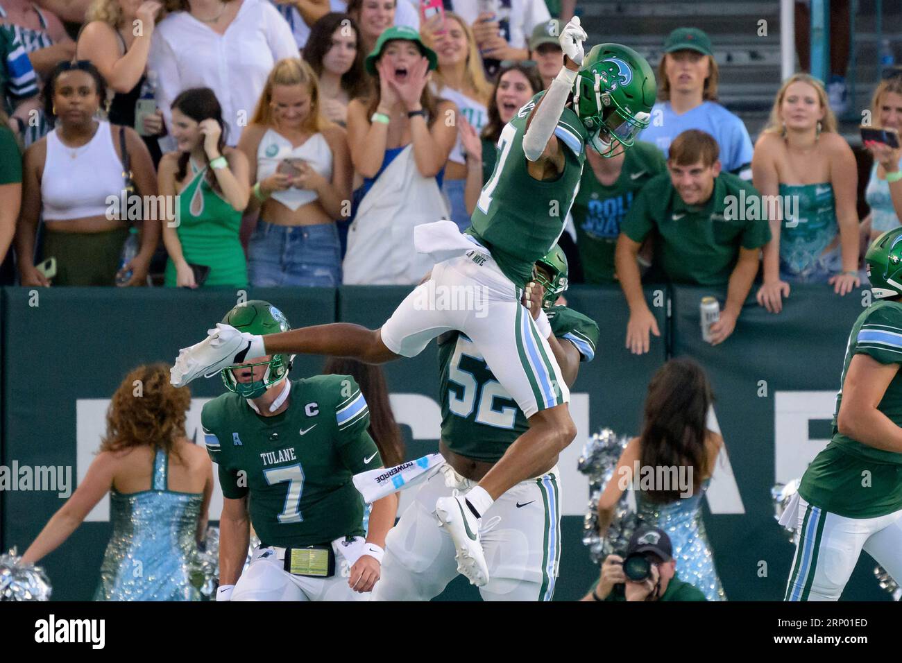 Tulane wide receiver Chris Brazzell II (17) celebrates a touchdown with ...